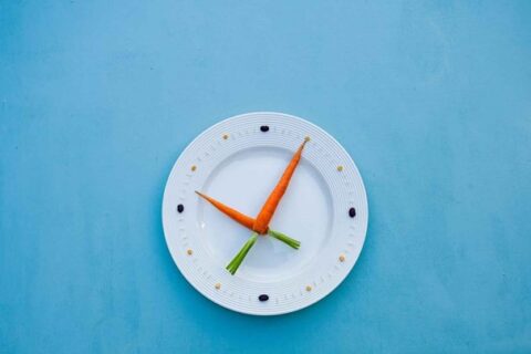 The Benefits Of The 10:14 Intermittent Fasting Diet | Men's Health ...