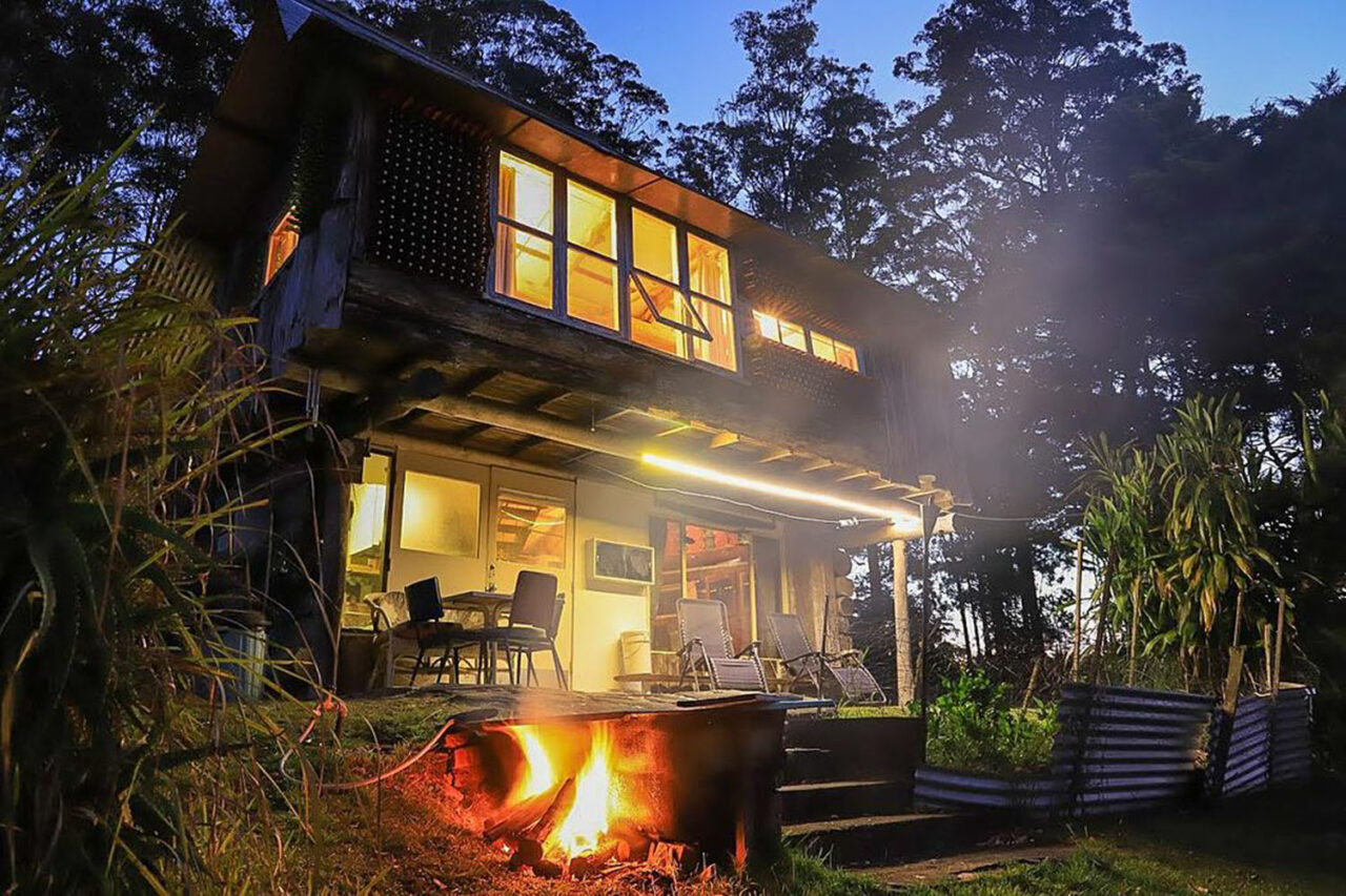 10 Lush Aussie Homestays That Won't Break the Bank - Men's Health ...