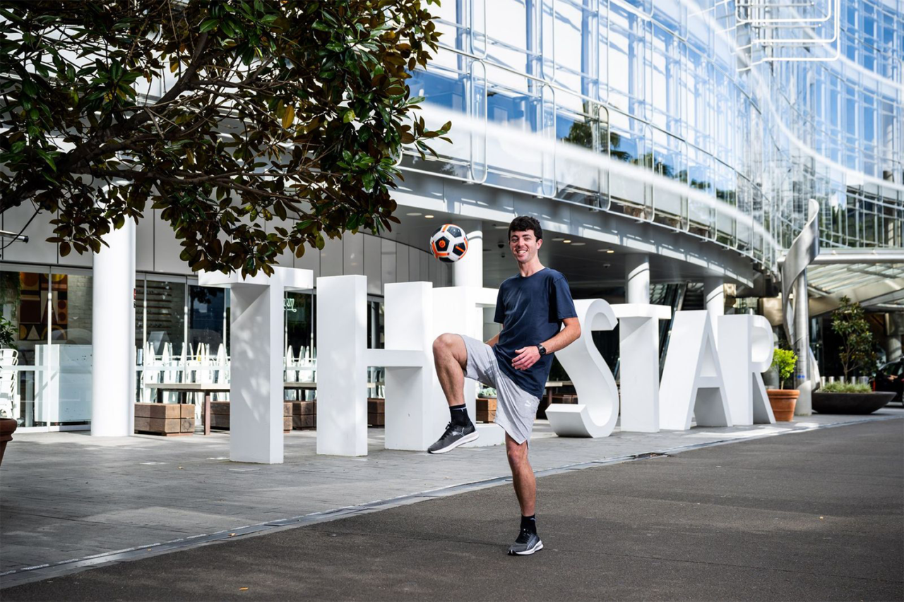 Jed Hockin’s Trick Shot and Skill Tips Ahead of the FIFA World Cup ...