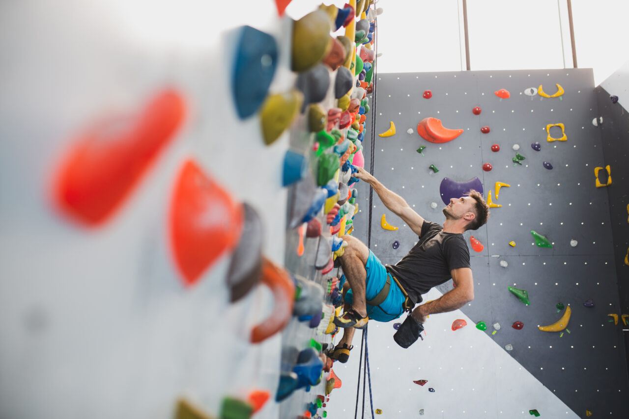 Everything you need to know before you start bouldering - Men's Health ...