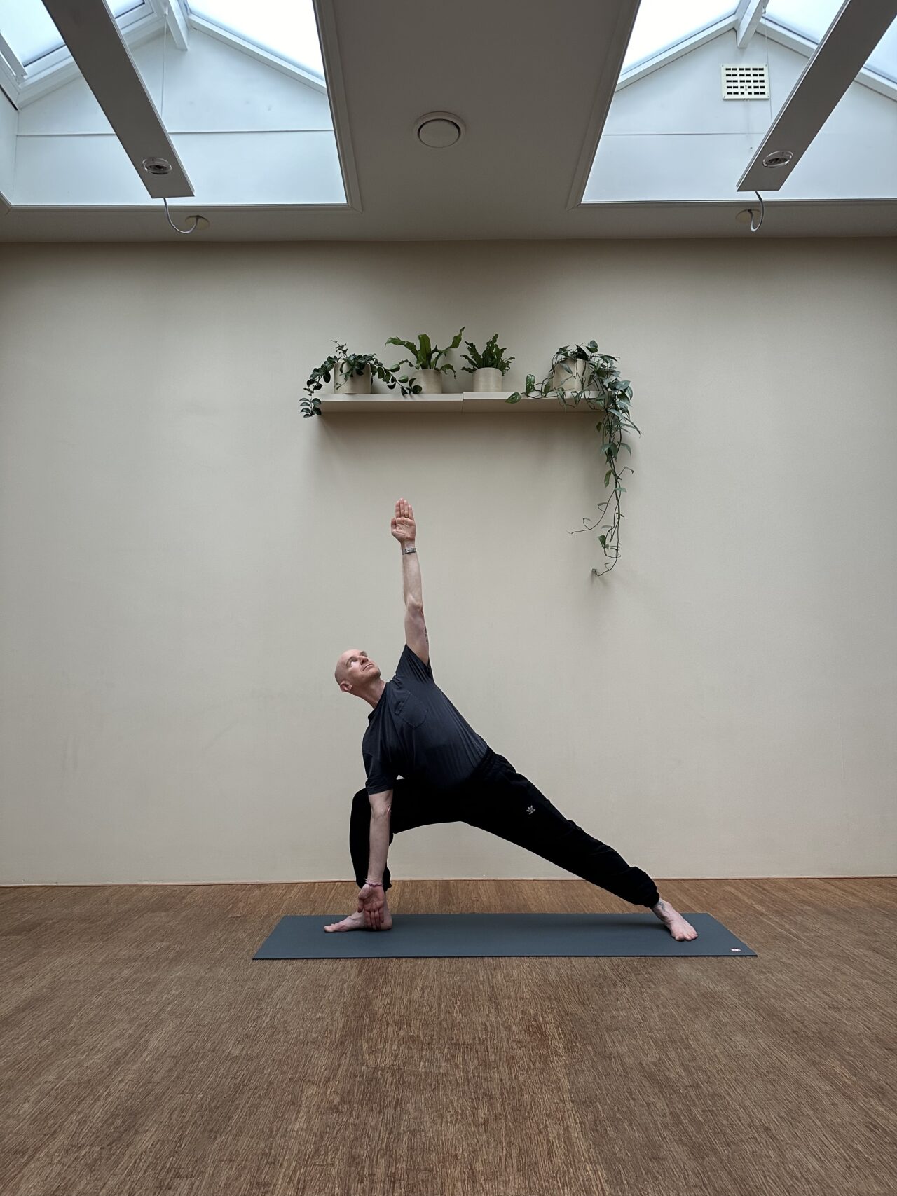 How Yoga Can Help You Defy Ageing
